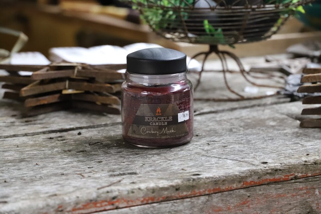 Krackle Candle- Cowboy Musk | Primitive Olde Crow